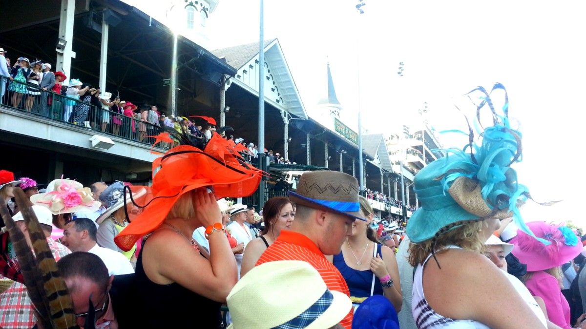 Kentucky Derby Tips: A Day at Churchill Downs – Dang Travelers