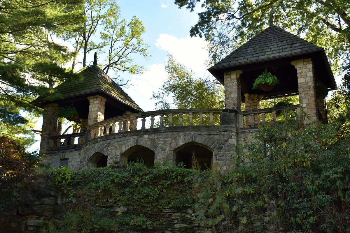 Stan Hywet Hall and Gardens | A Midwest Treasure – Dang Travelers